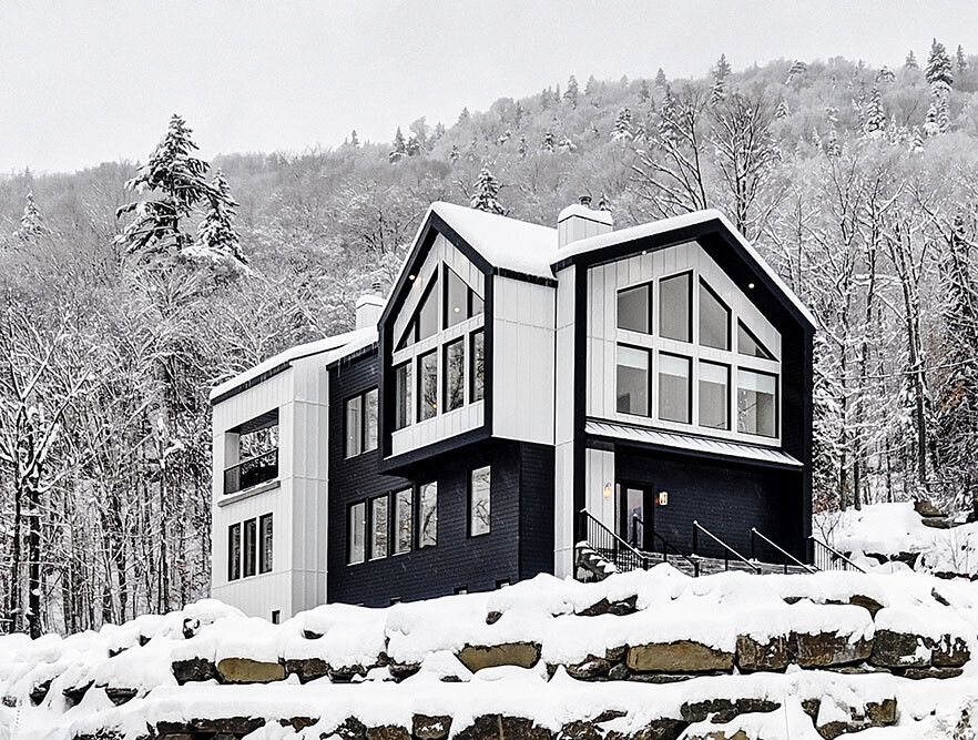 BLANC-32 | Stoneham | Chalet avec piscine et spa